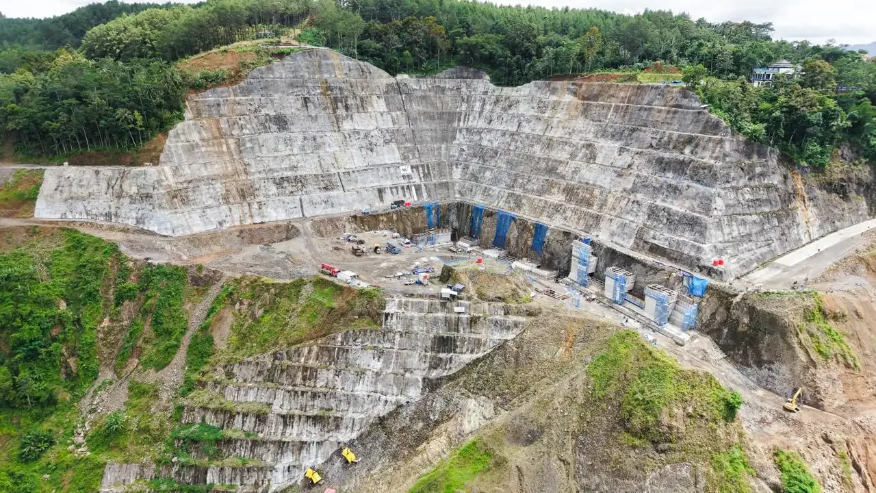 Waskita Beton Precast Pacu Suplai Readymix Percepat Bendungan Bener ...